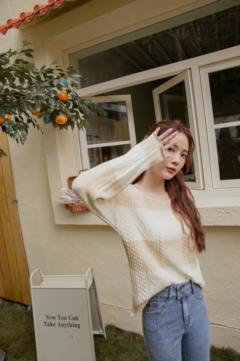 Vネックボーダー柄ニットトップス F【2212074】 – Seoul Mate